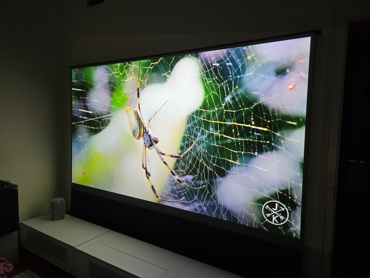 Test Dangbei DBOX02 Pro : image, luminosité, gaming… notre avis complet
