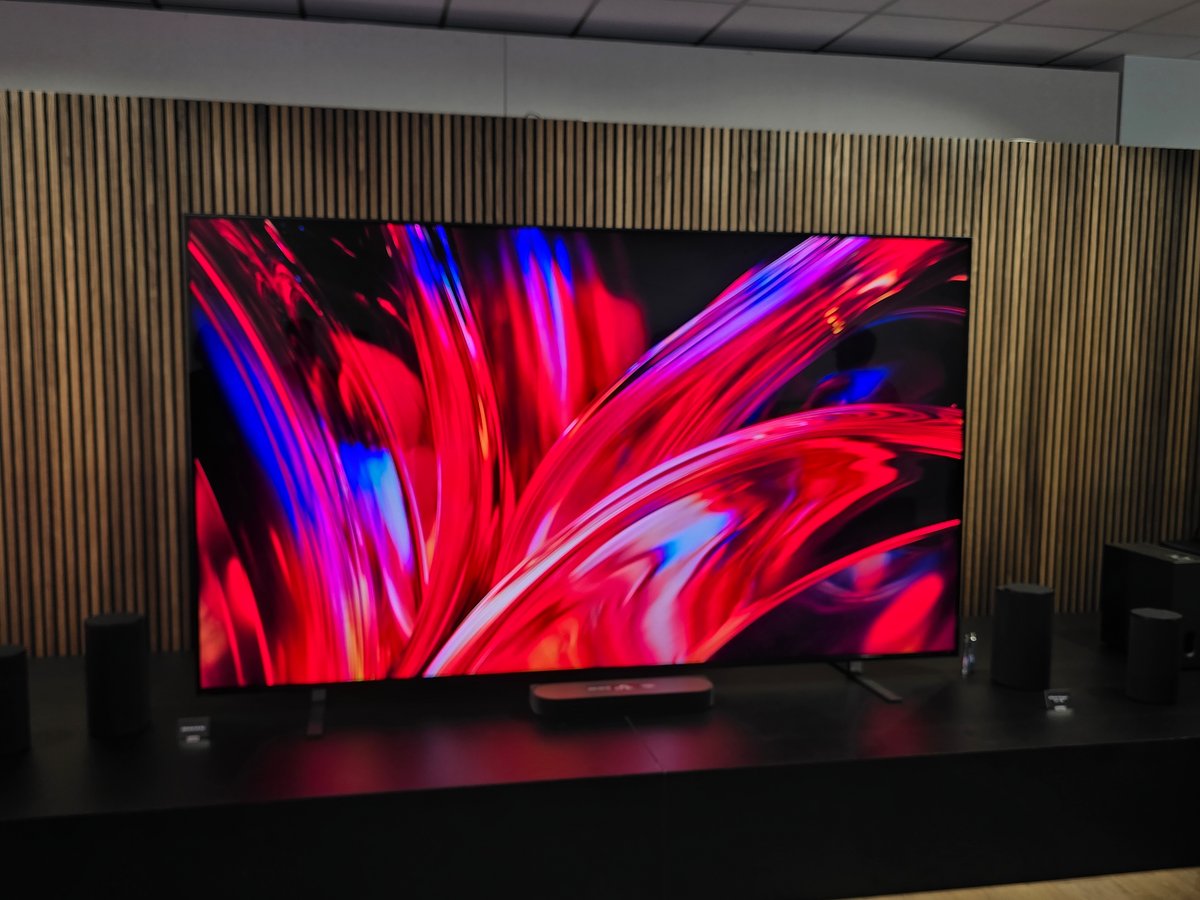 Sony lance ses premiers téléviseurs True RGB : les BRAVIA 9 II et 7 II ...