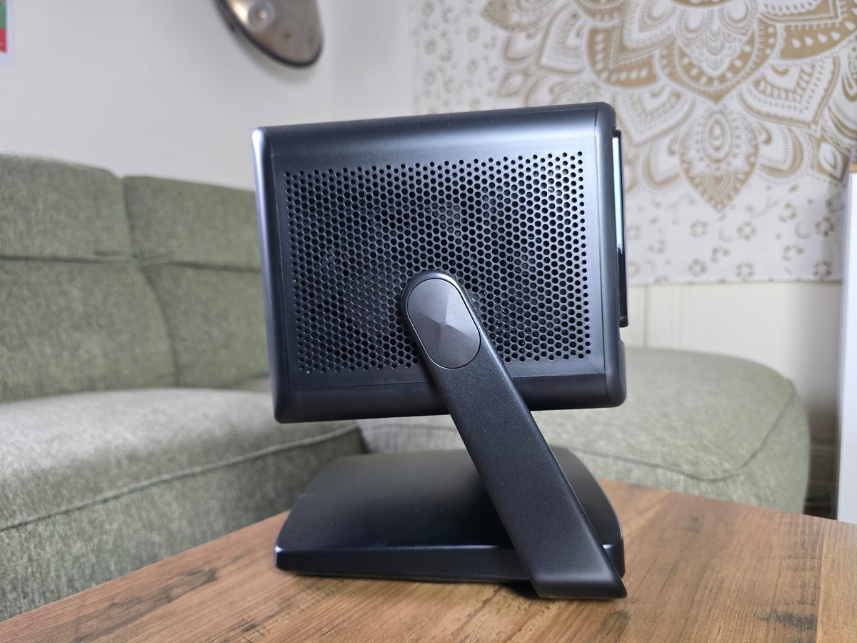 Test Dangbei DBOX02 Pro : image, luminosité, gaming… notre avis complet