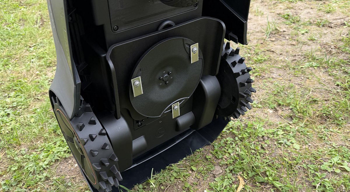 Test Mova Viax 250 : avis complet sur ce robot tondeuse sans fil à ...