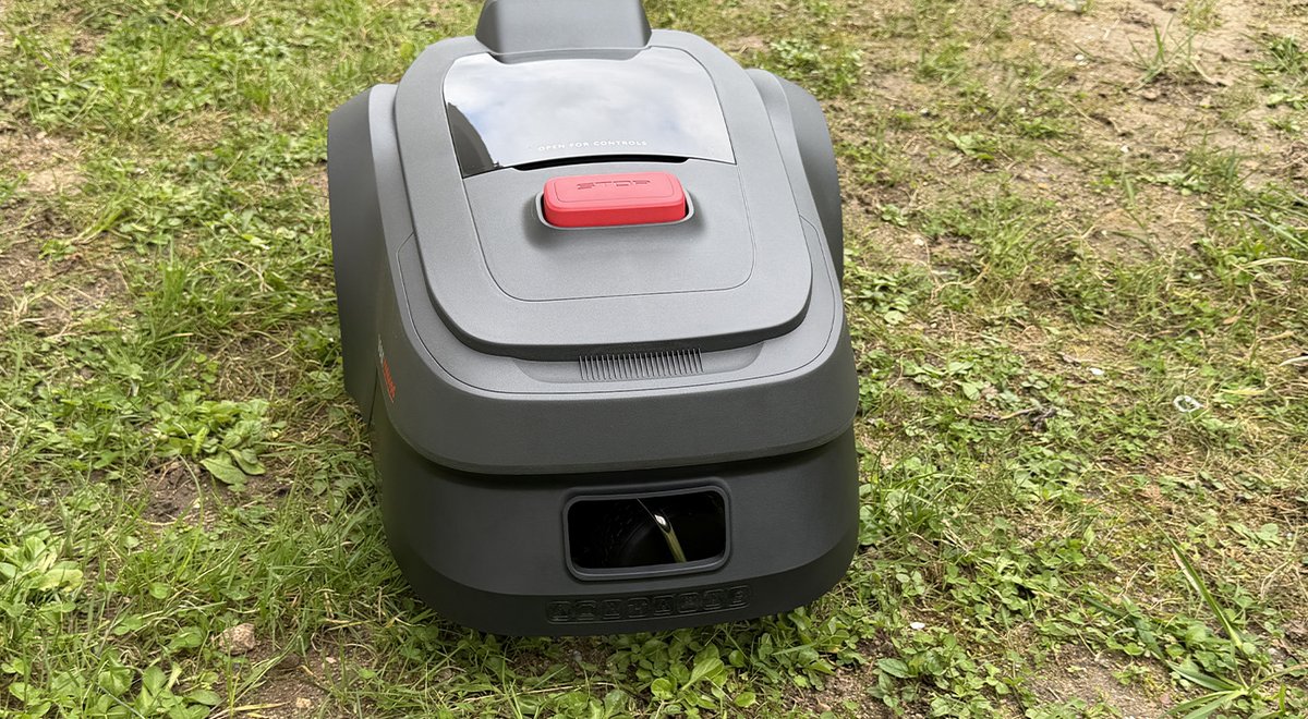 Test Mova Viax 250 : avis complet sur ce robot tondeuse sans fil à ...