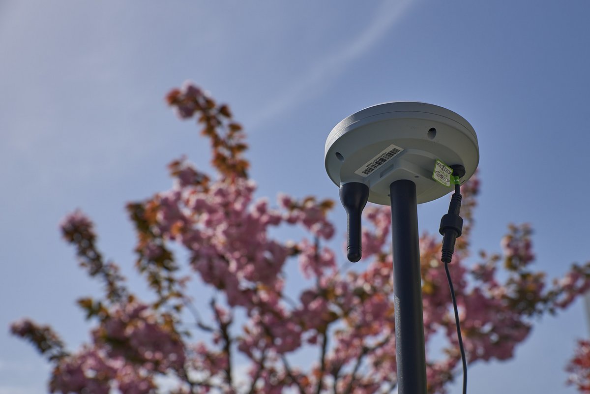 Test Anthbot M9 : robot tondeuse RTK à moins de 900 €, avis et ...