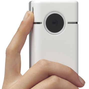 Flip SlideHD : la caméra de poche se fait aussi lecteur vidéo