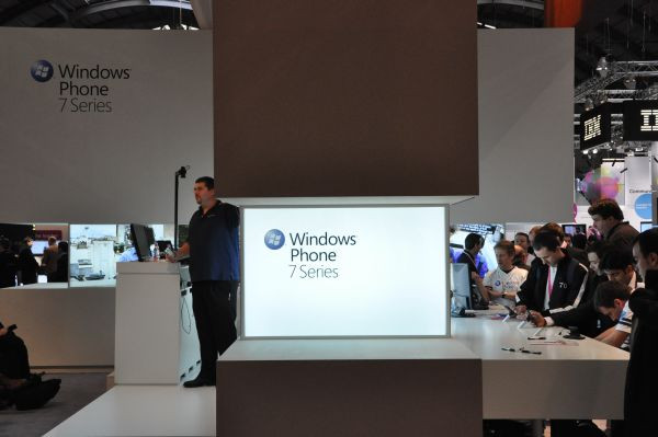 Découvrez l’interface de Windows Phone 7 en vidéo