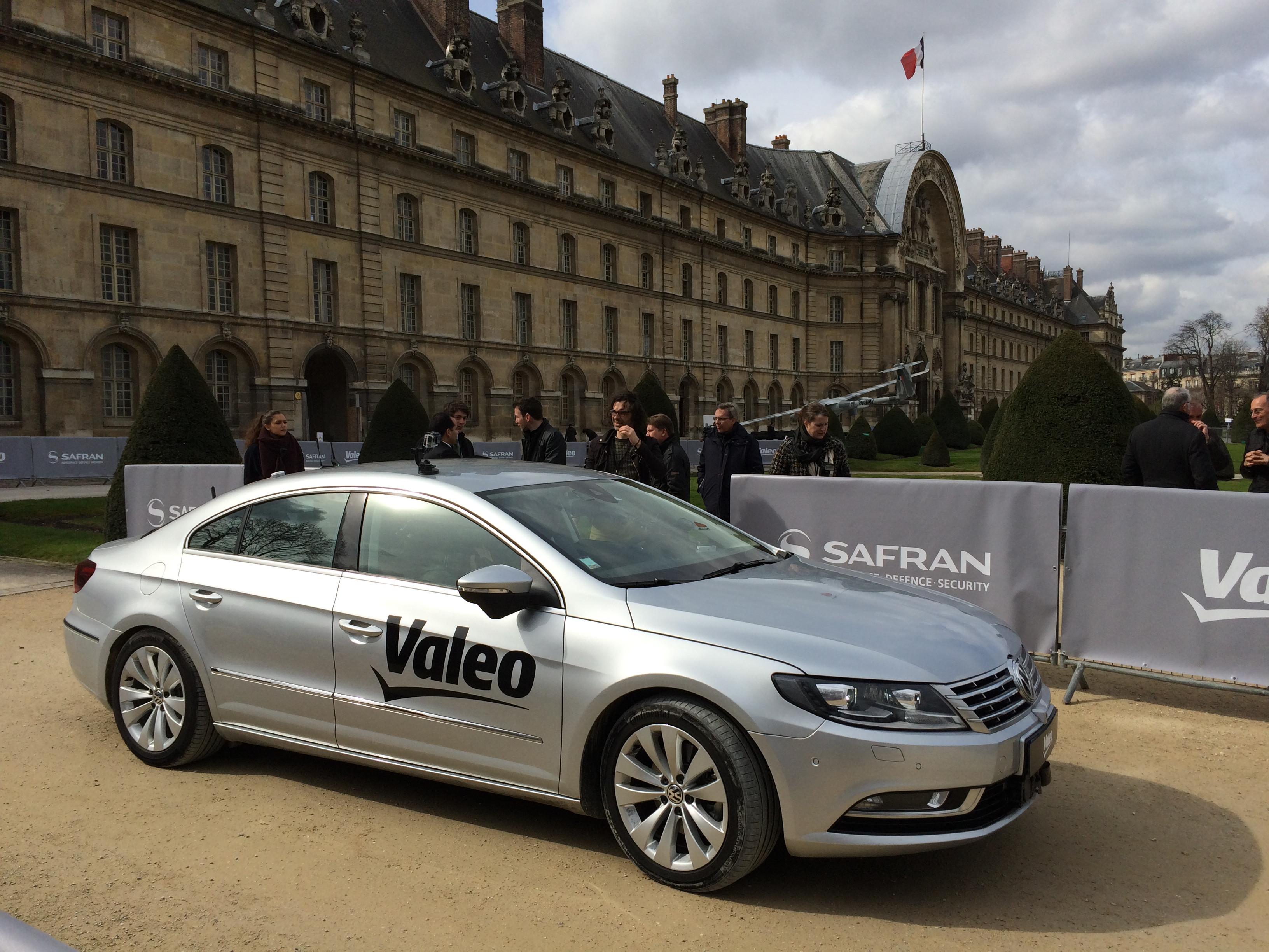 Drive4U : reportage à bord d'une 1re voiture autonome française