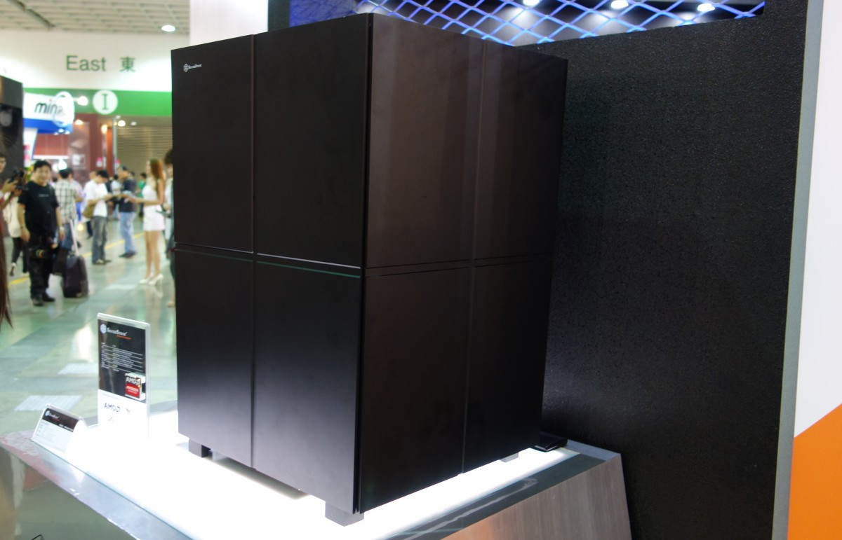 TJ12 : le nouveau boîtier d'exception selon Silverstone