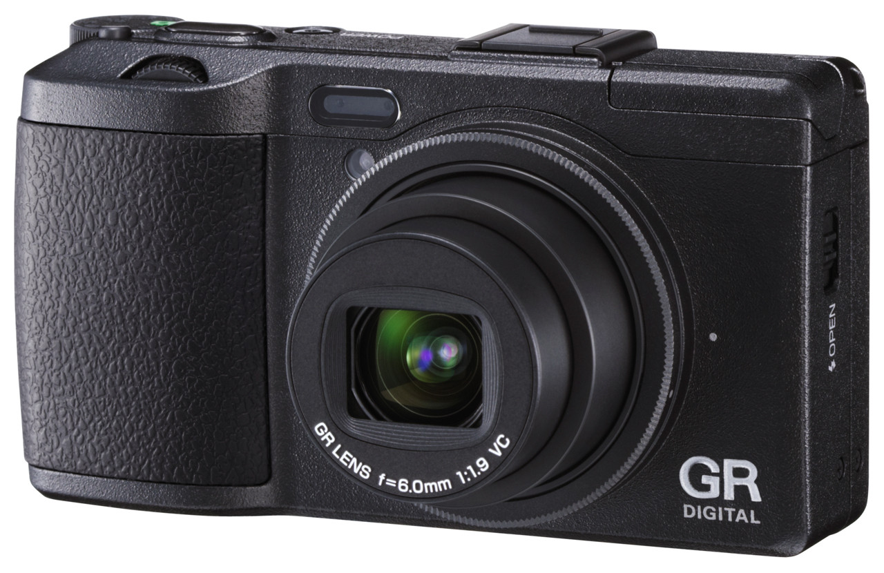 Ricoh GR Digital IV : autofocus hybride pour ce nouveau compact expert