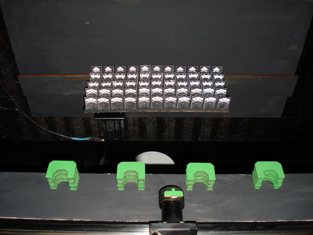 Space Invaders avec un vrai laser, inventif mais un peu dangereux