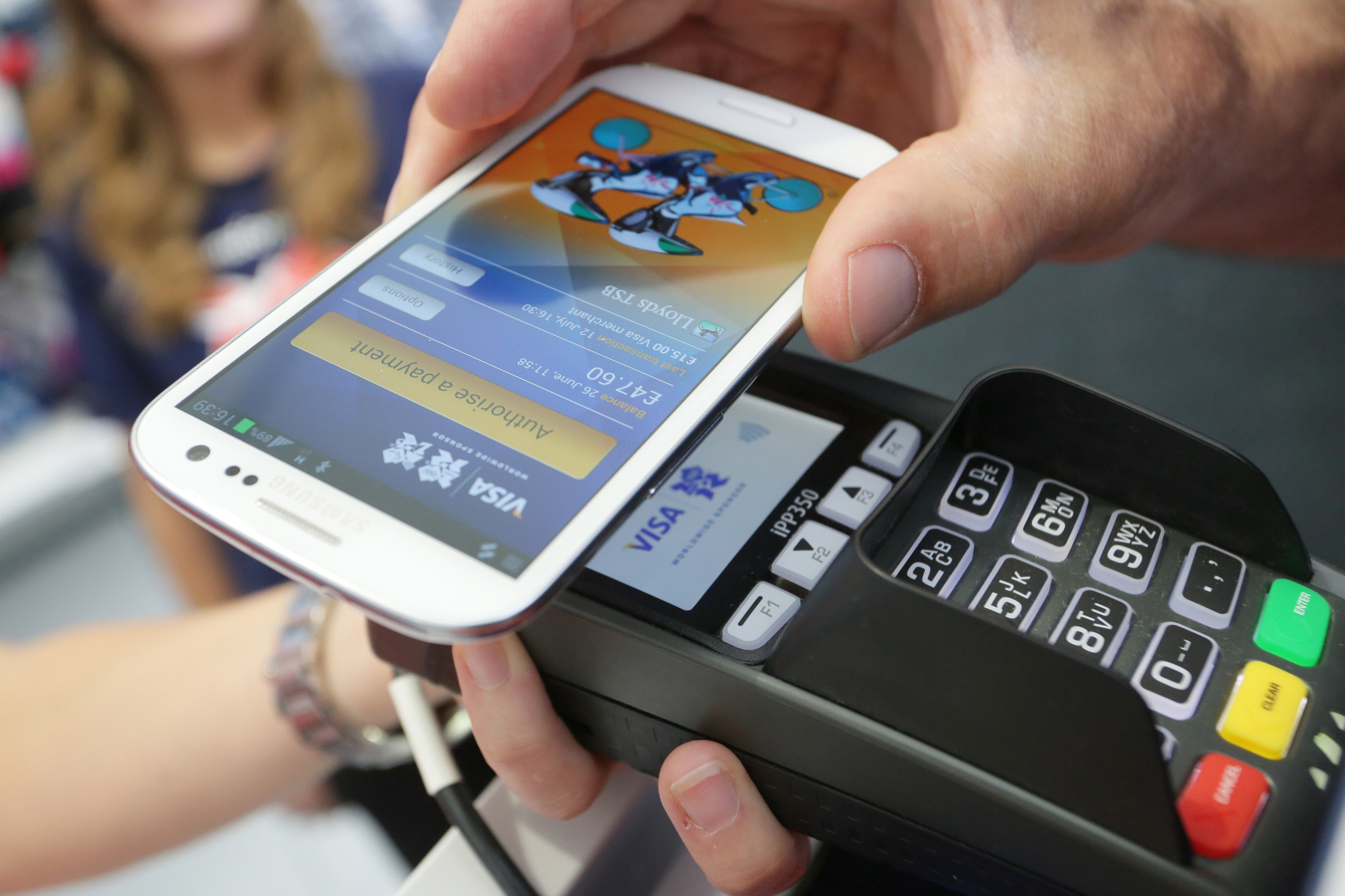 Payer avec son mobile (iOS et Android) se concrétisera en 2015