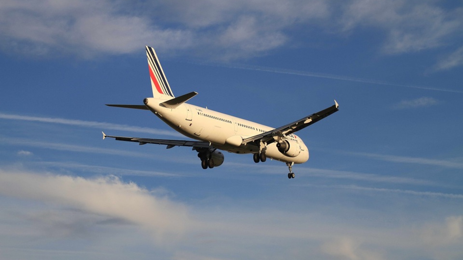 Livraisons d'avion : Airbus ravit la première place à Boeing, une ...