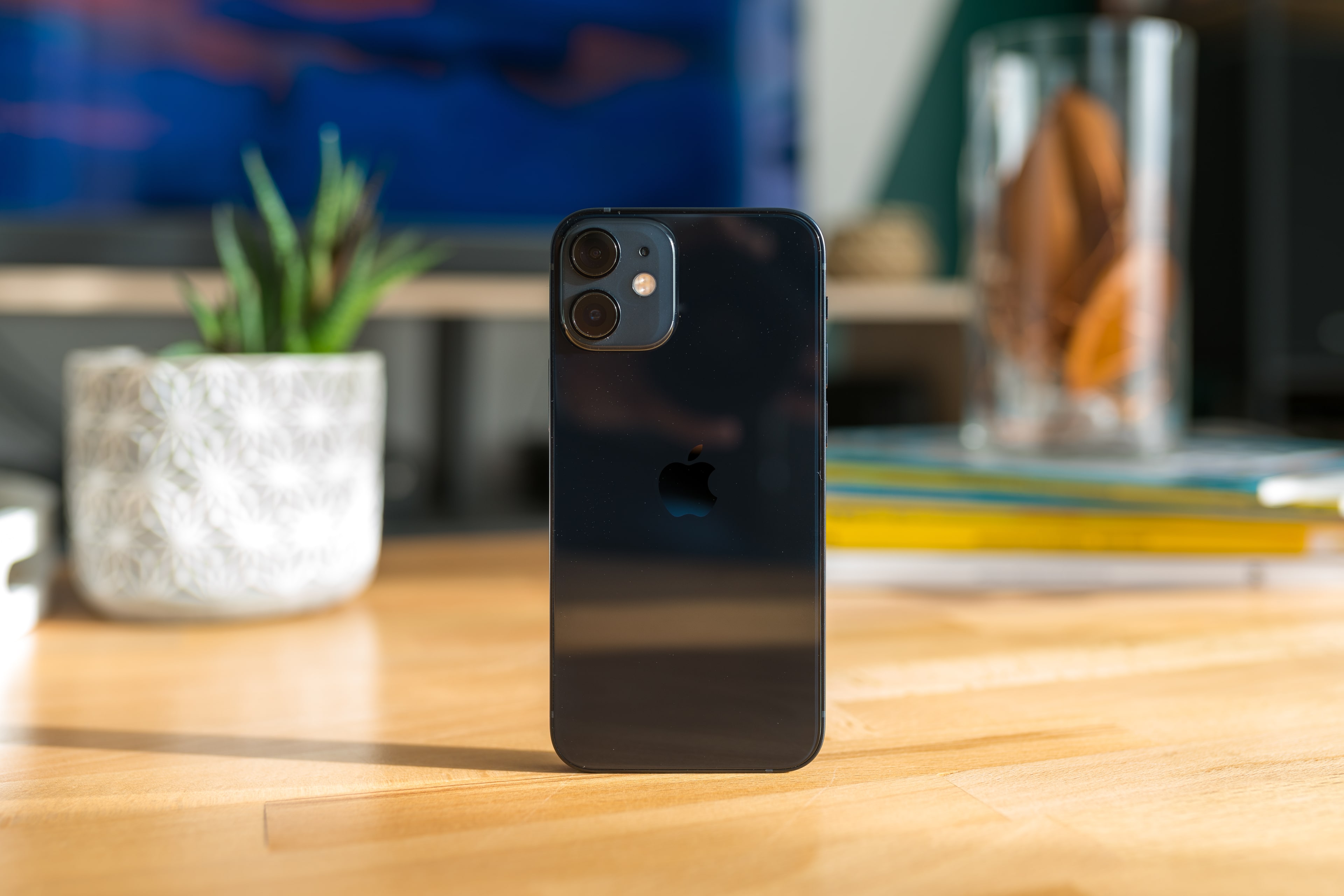 Test iPhone 12 mini : exactement le même... En plus petit