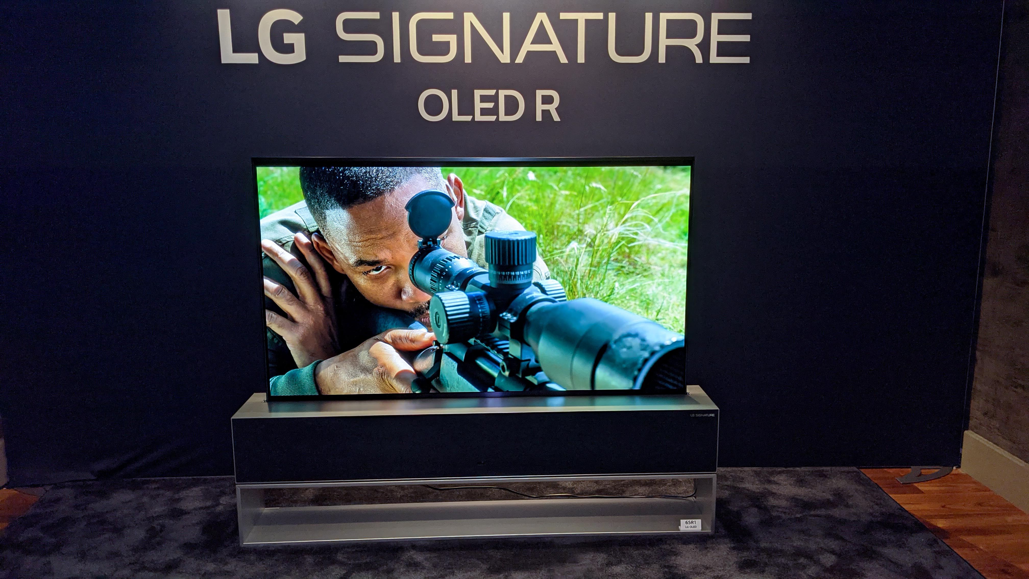 LG OLED R1 : Que vaut la télé enroulable à 100 000 euros de LG ? Nos ...