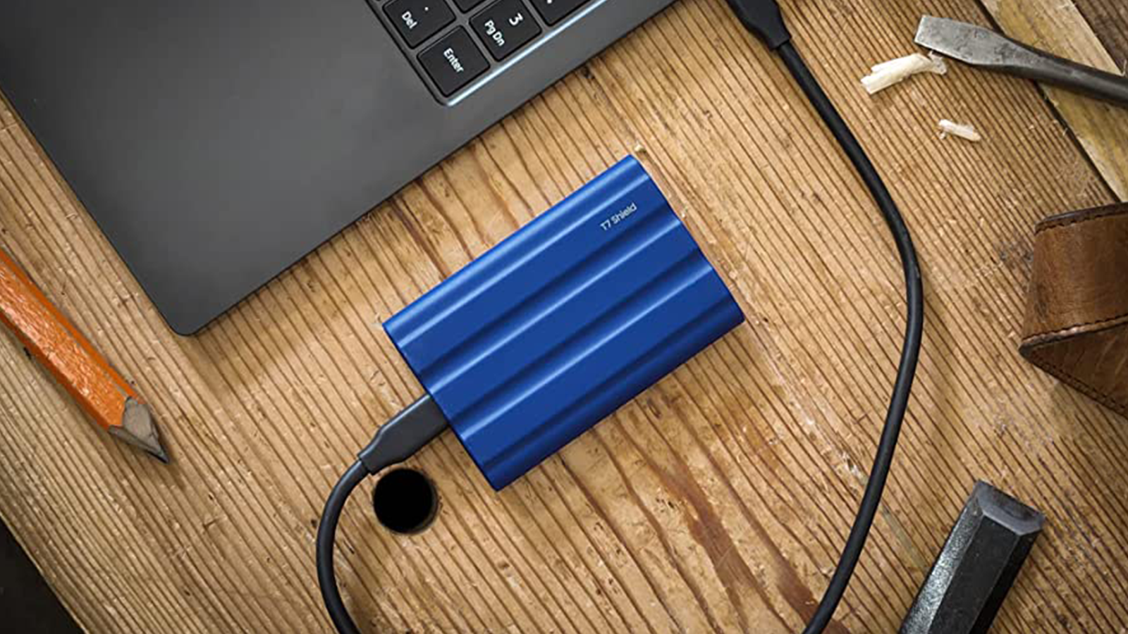 Juste avant les French Days, le SSD Samsung T7 Shield 1 To chute à ...