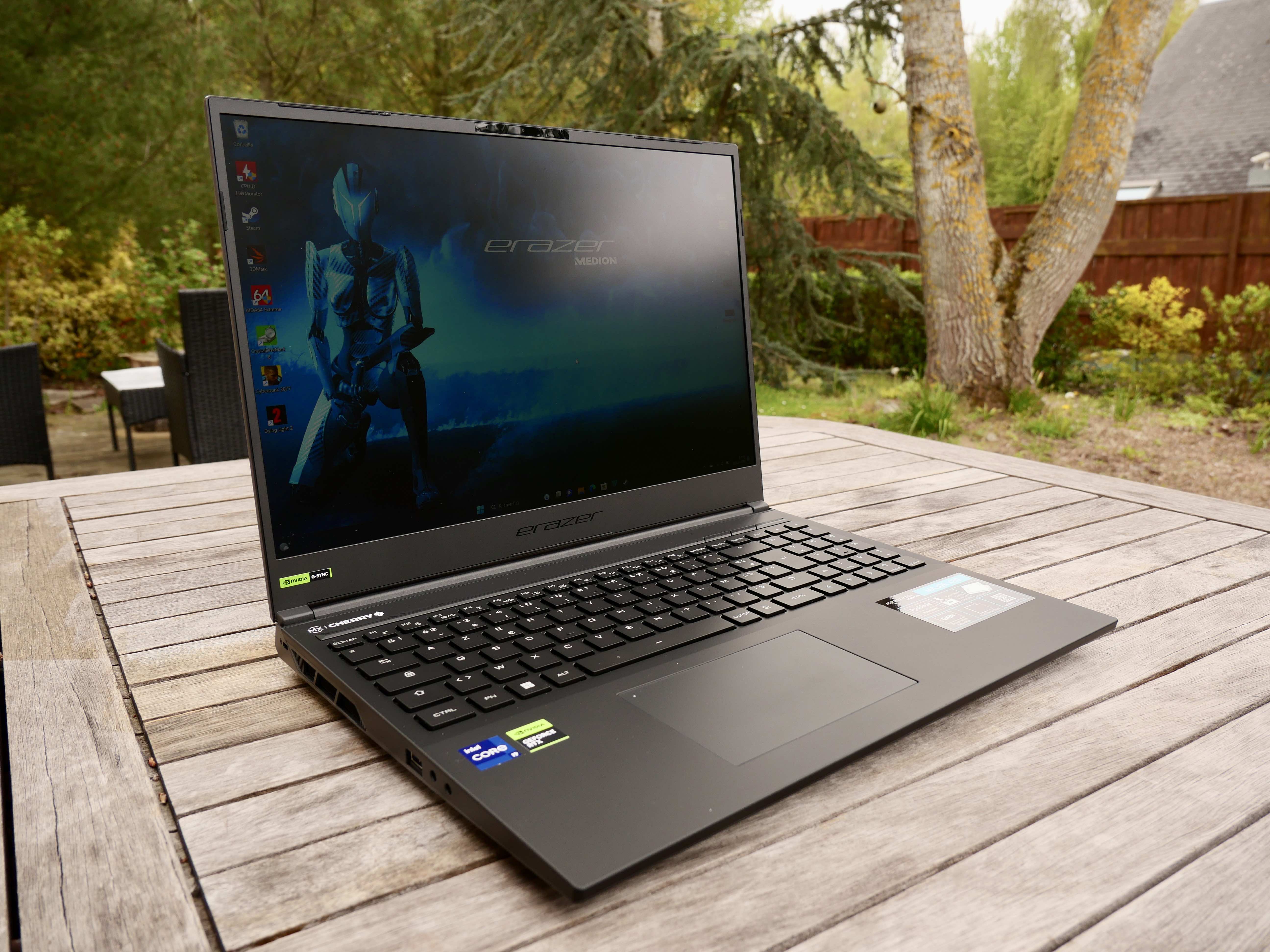 Test Medion Erazer Major X20 : un PC portable gamer au rapport qualité ...